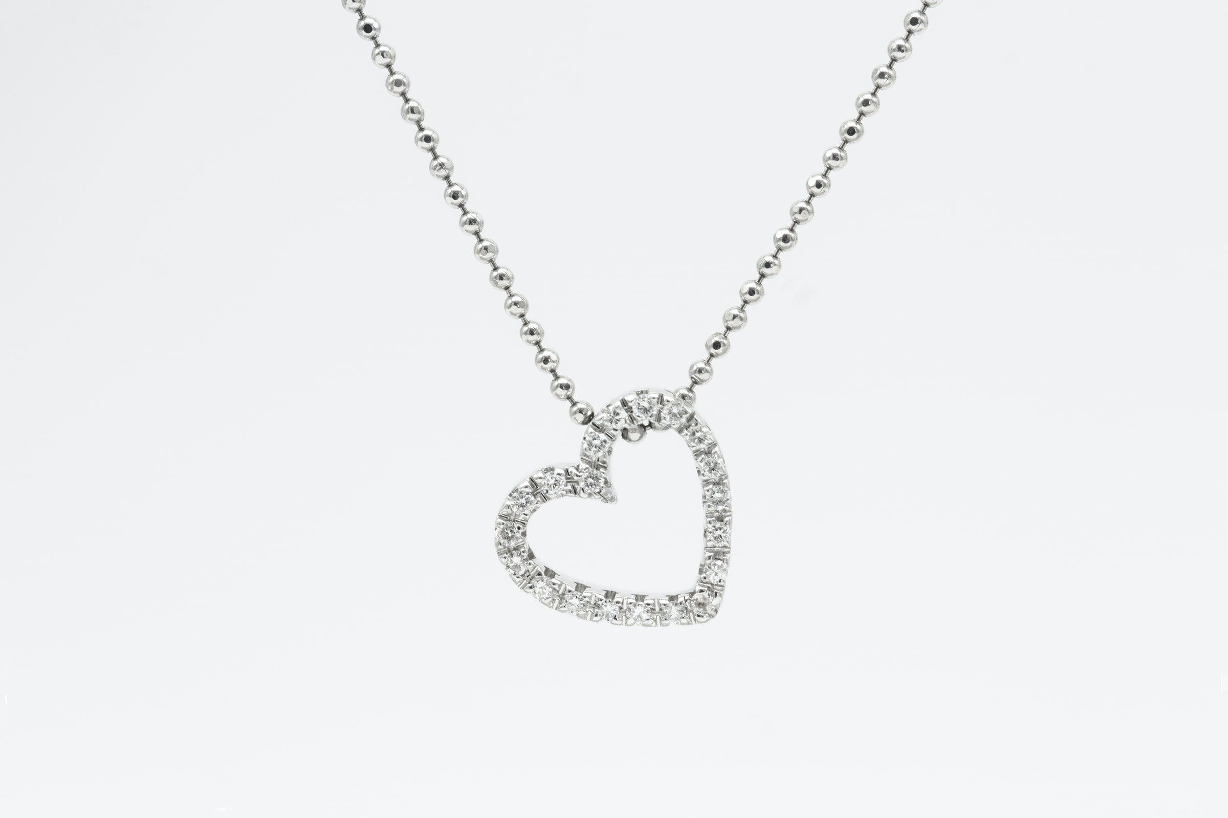 Colliers et Pendentifs en or et argent | Raymond Design Joaillerie ...